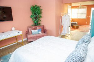 The Beachfront Suite - Room 10 - Sunburst Inn